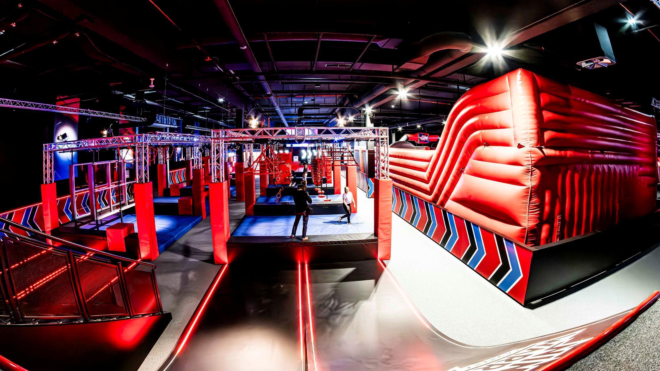 "Der erste seiner Art in Deutschland": Ninja Warrior Park in Nürnberg ...