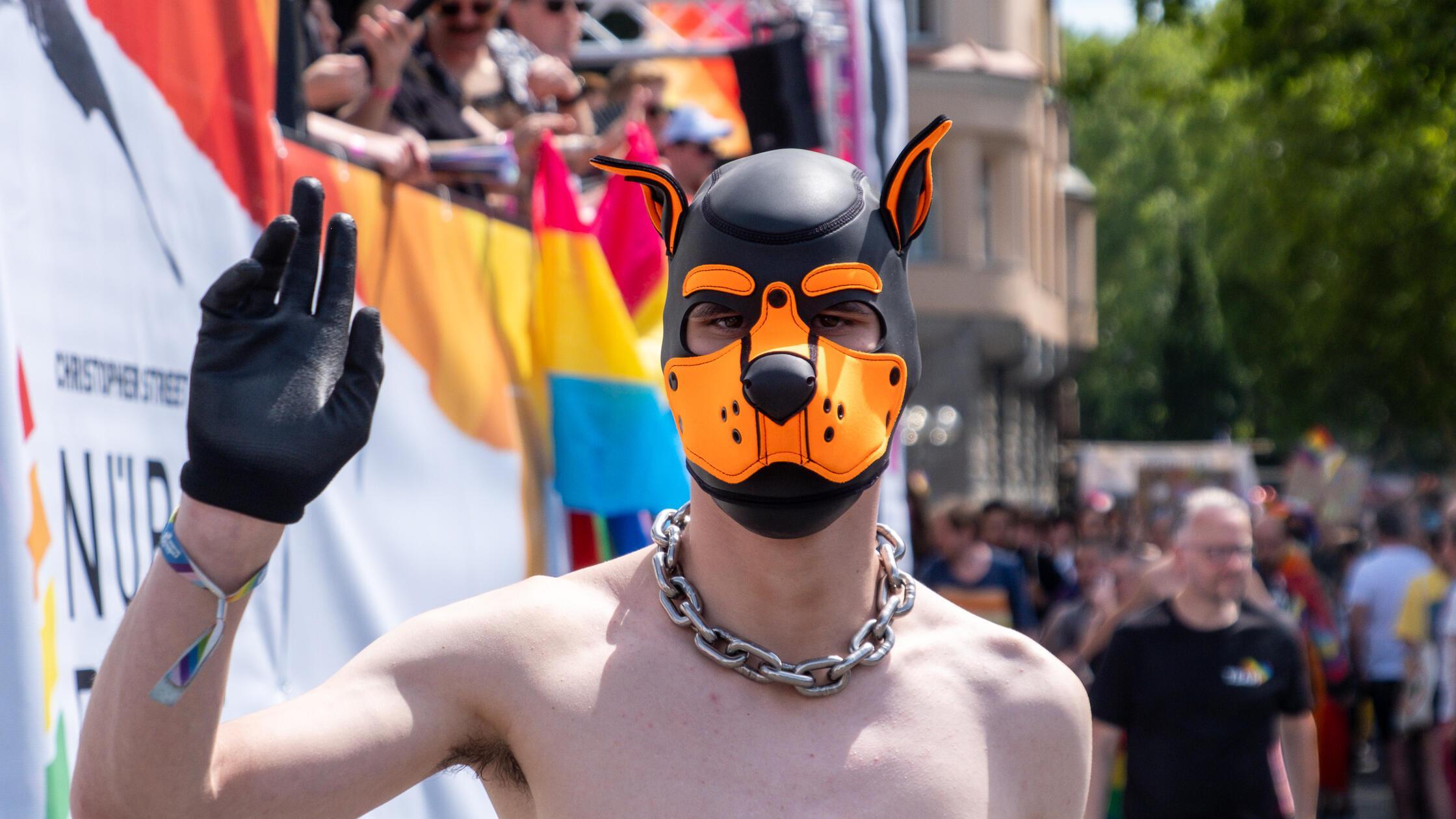 CSD 2025: Die größte Pride-Demo für LGBT-Rechte zieht die Nürnberger ...