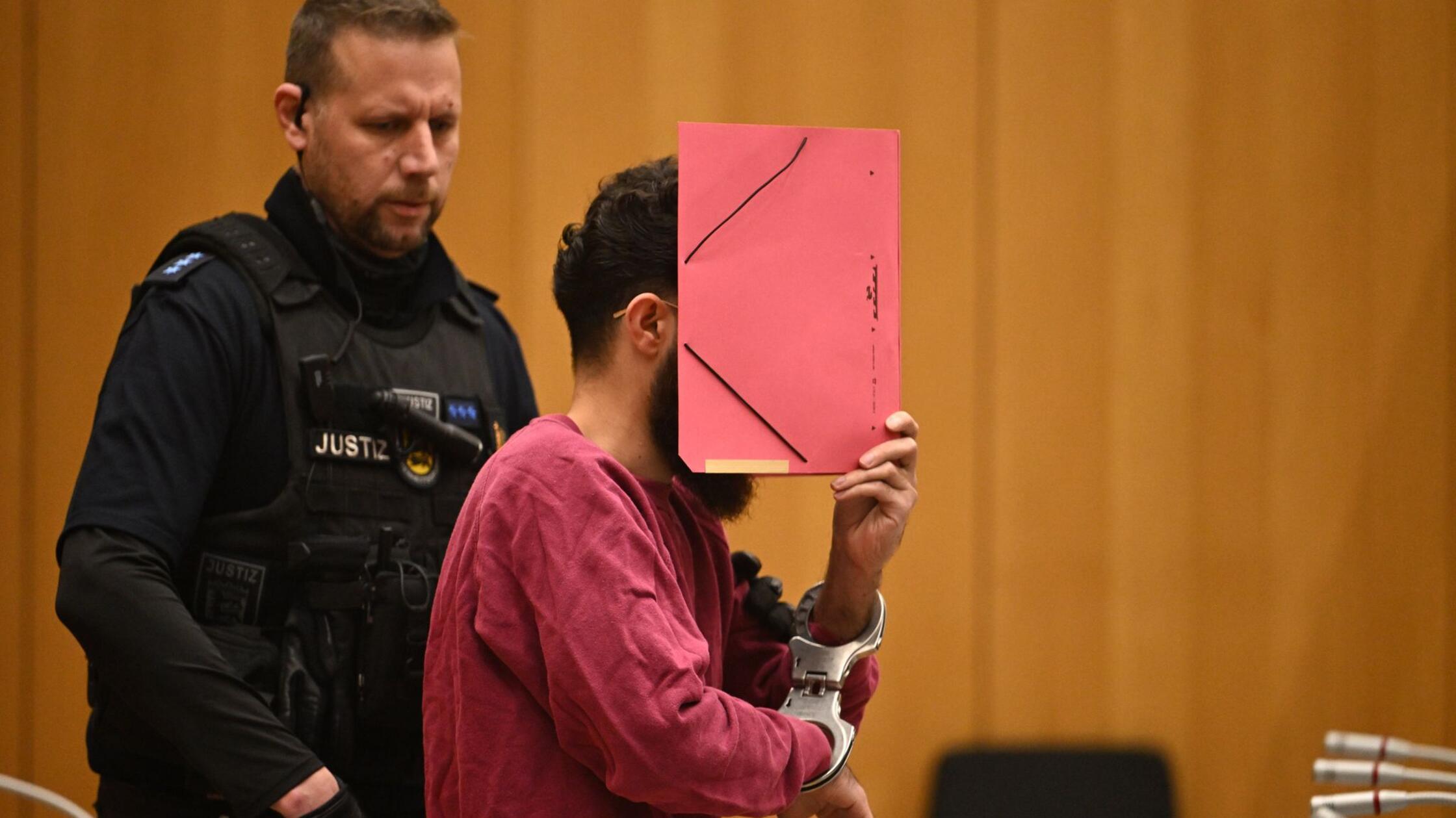 Tödlicher Angriff auf Polizisten in Mannheim: Gericht verhängt ...