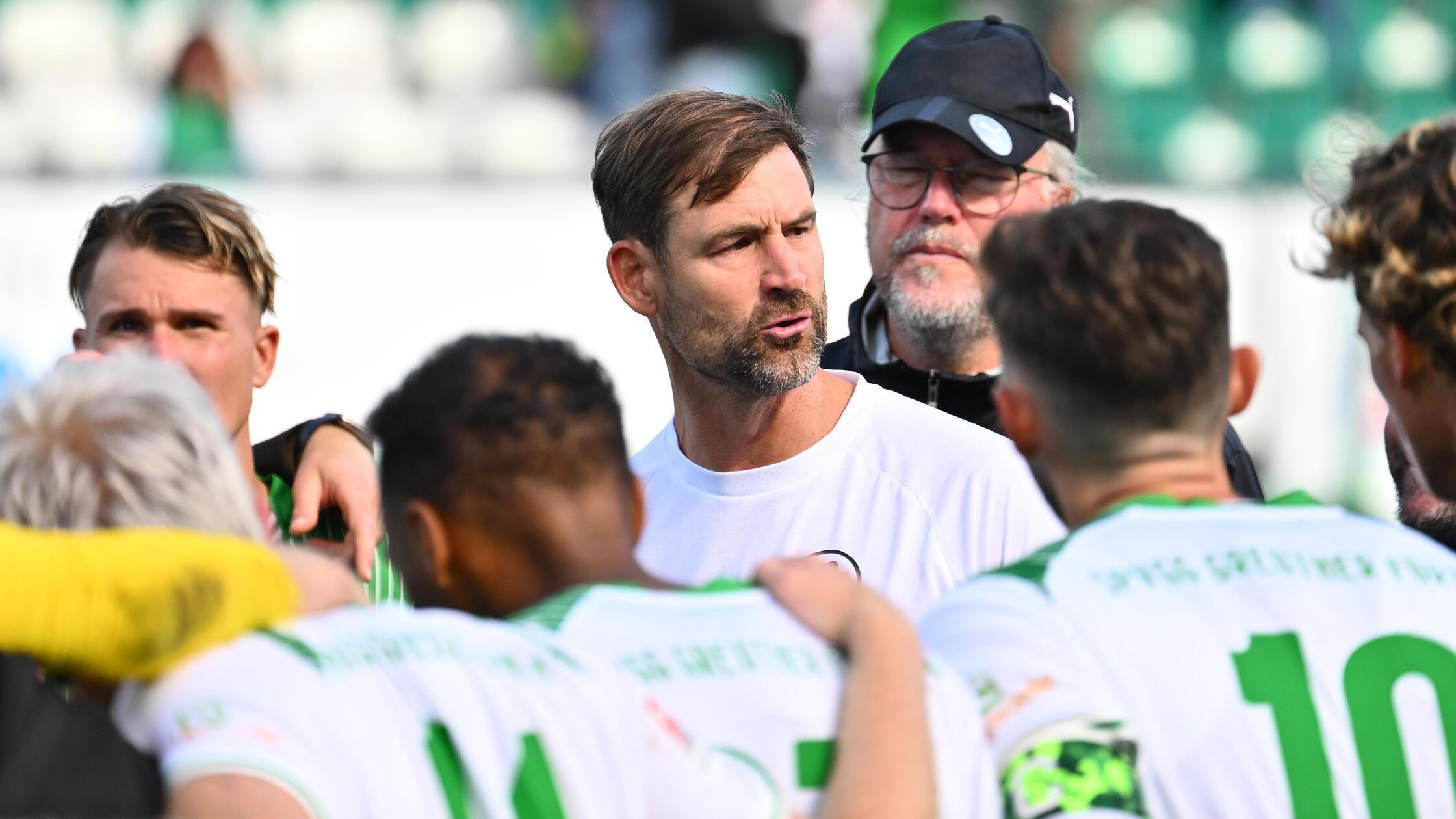 Ab auf die Alm: Mit diesem Personal will die SpVgg Greuther Fürth in ...