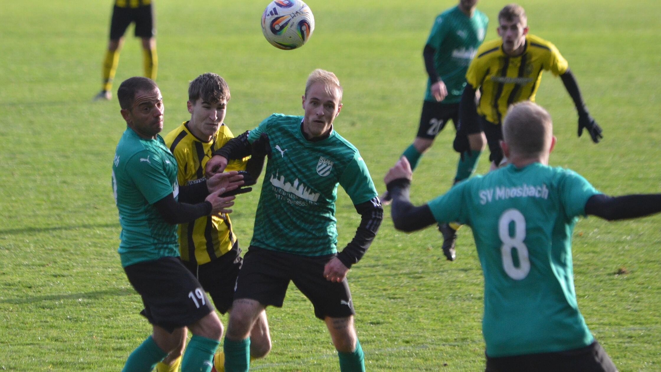13 Spiele, 13 Siege: SV Unterferrieden ist Herbstmeister, TSV Feucht ...