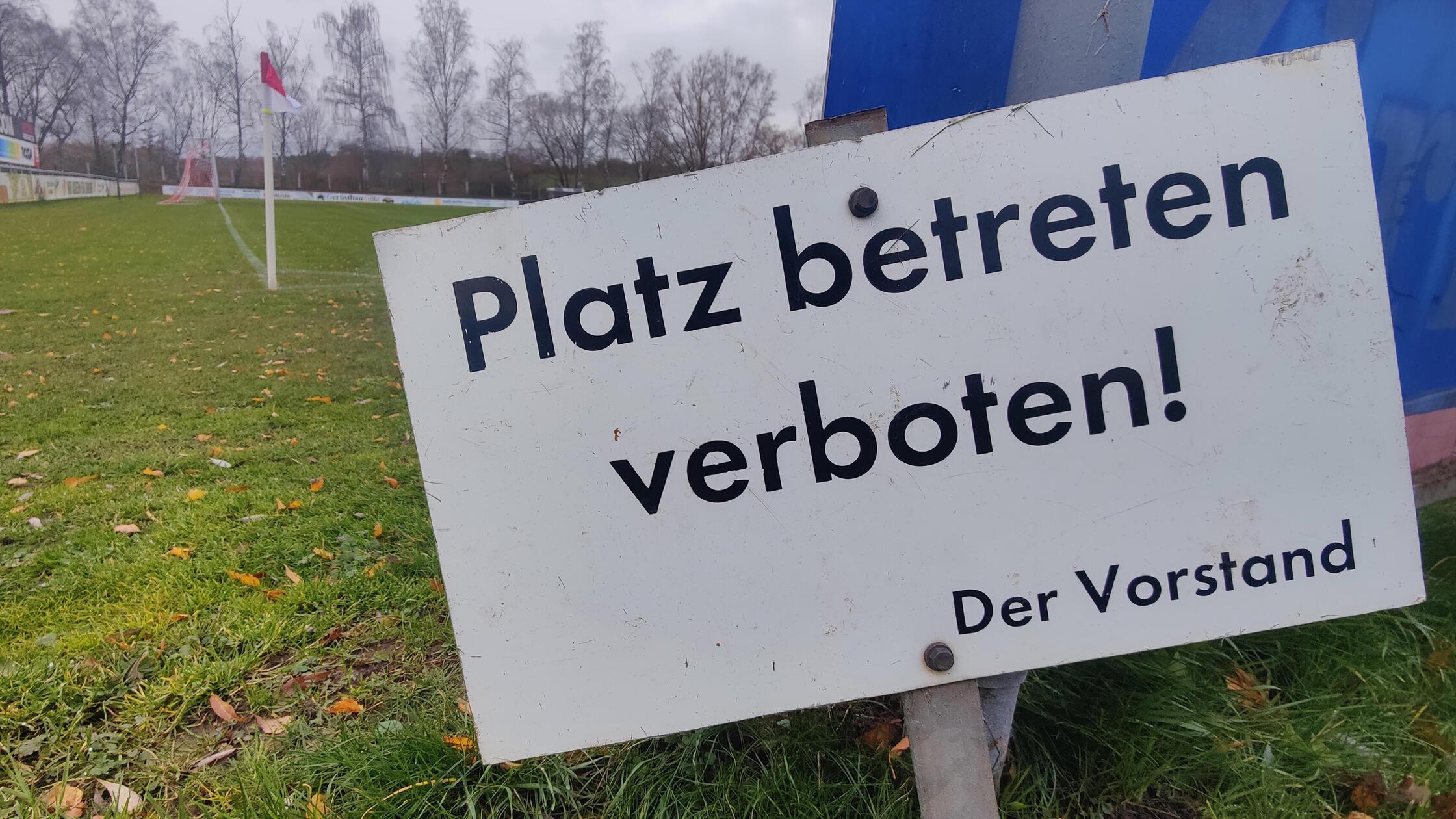 Zu nass, zu gefährlich, zu klein: Drei kuriose Spiel(ausfäll)e aus der ...