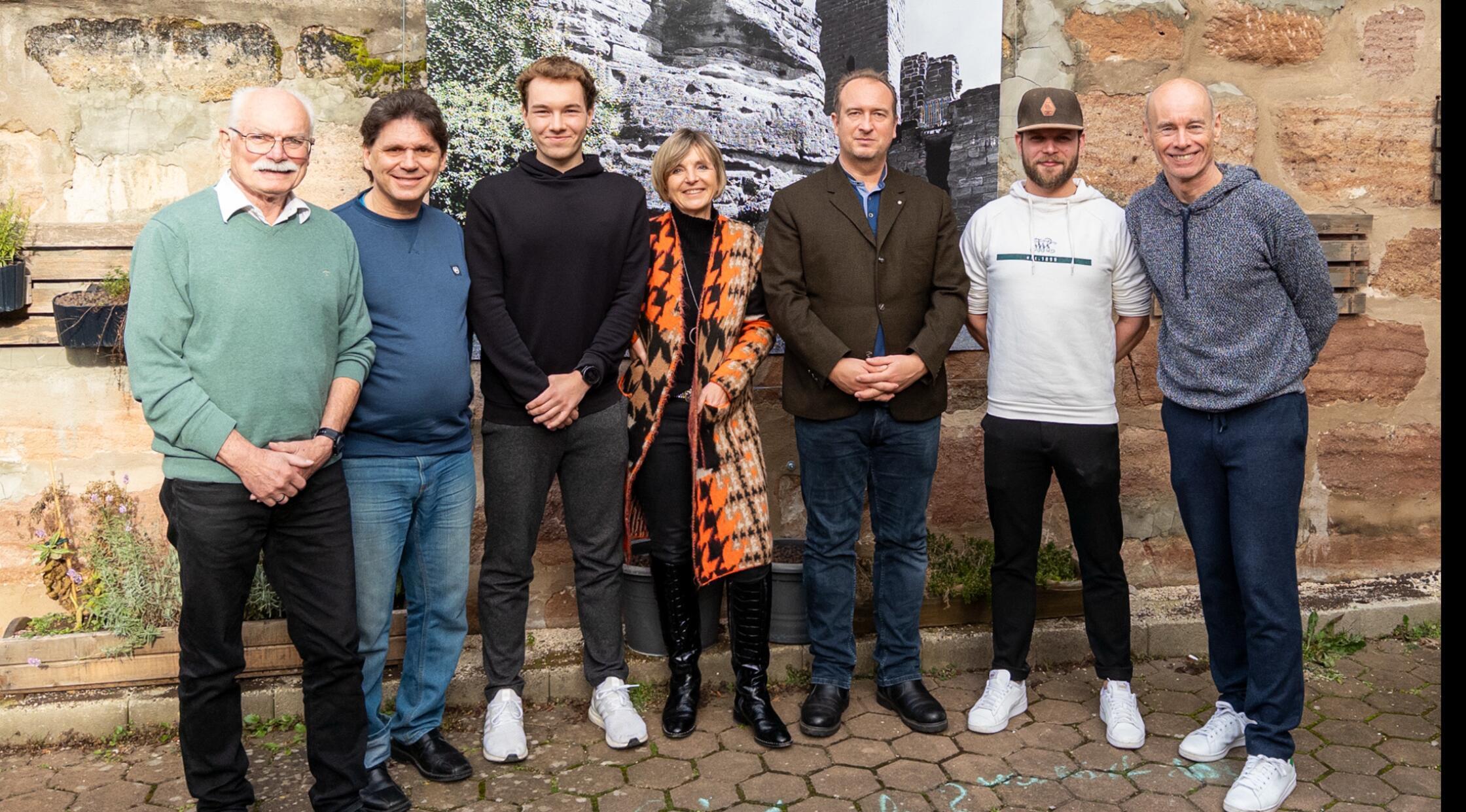 FDP Hilpoltstein präsentiert Kandidatenliste: Jan Huber führt Team für ...