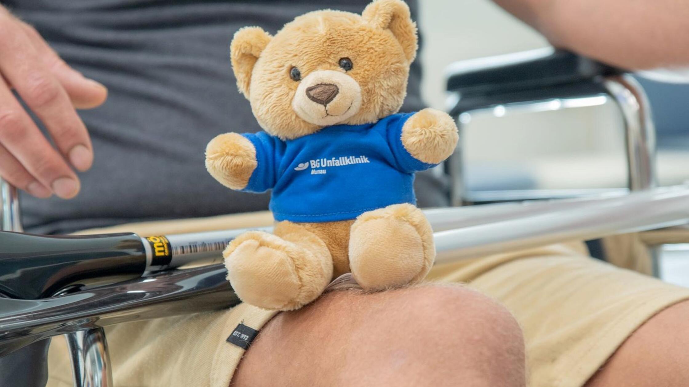 Eiszapfen-Unfall: Bub außer Lebensgefahr - Trost von „Murli“