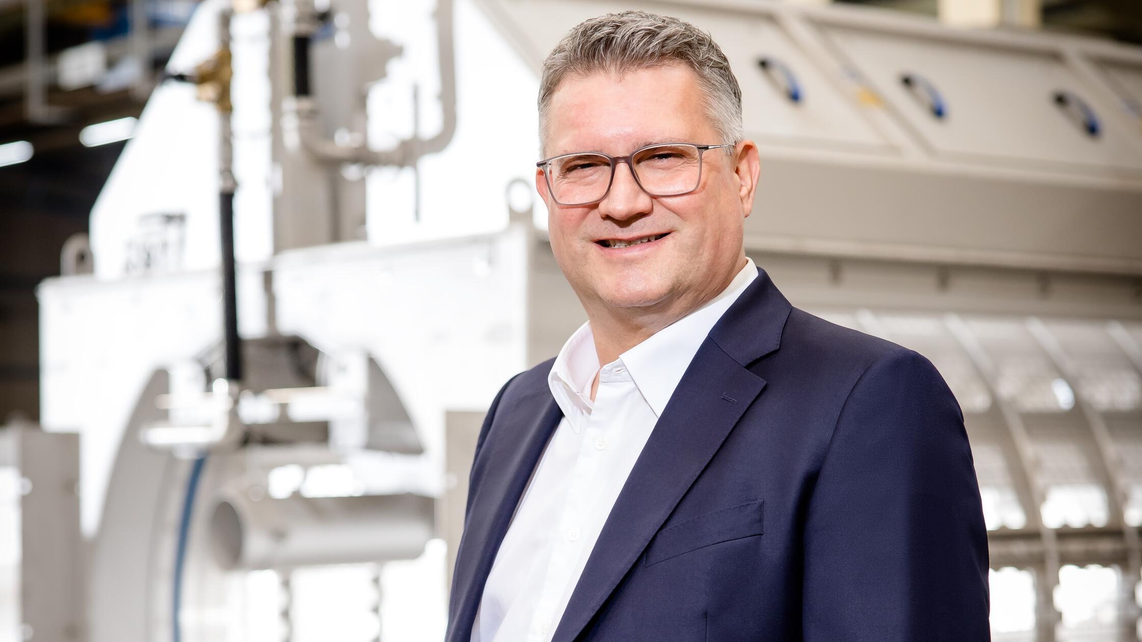 Wechsel im Vorstand der Huber SE in Berching: Franz Heindl übernimmt ...