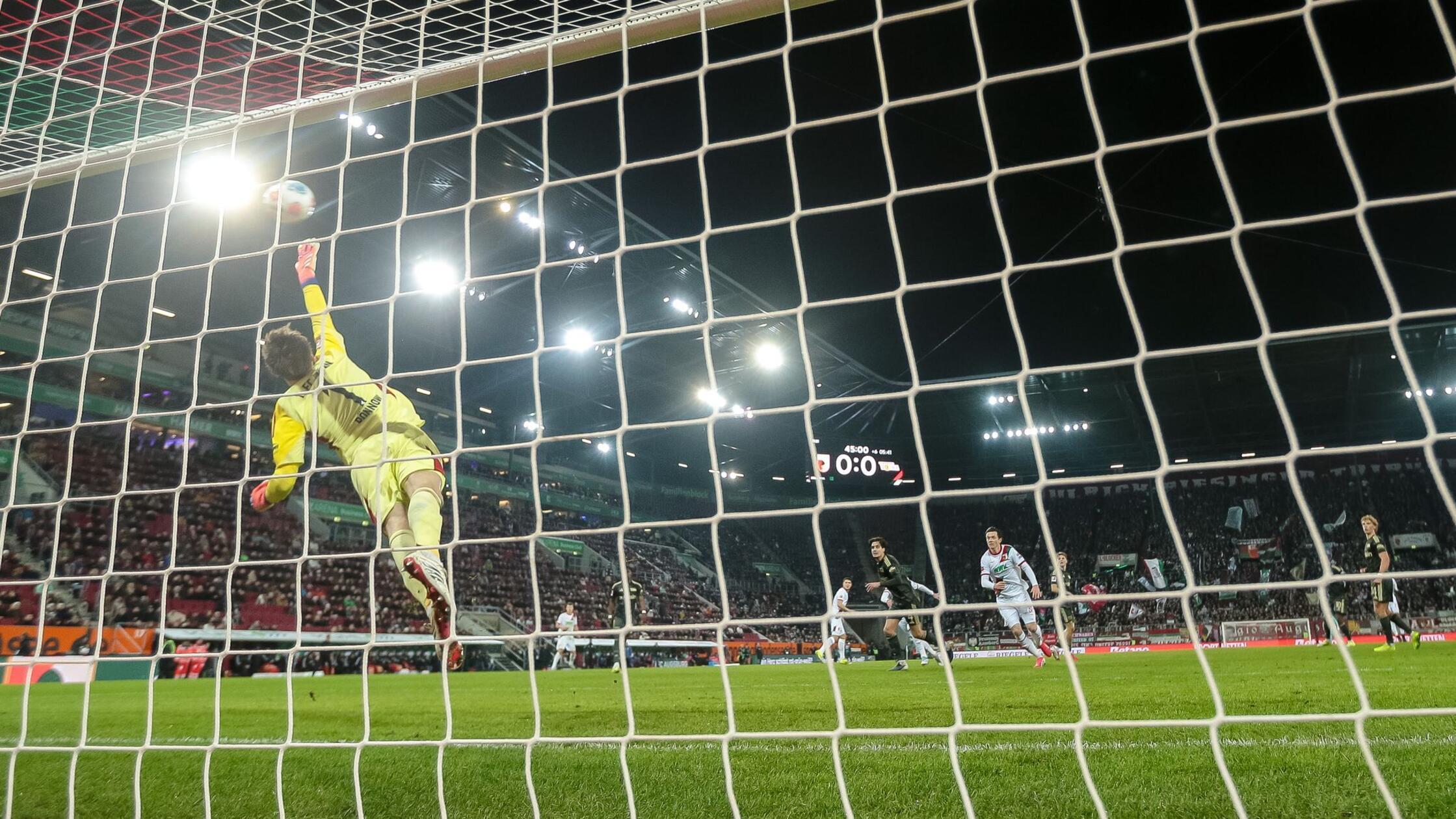 Traumtor reicht Augsburg nicht: Union trifft spät zum 1:1