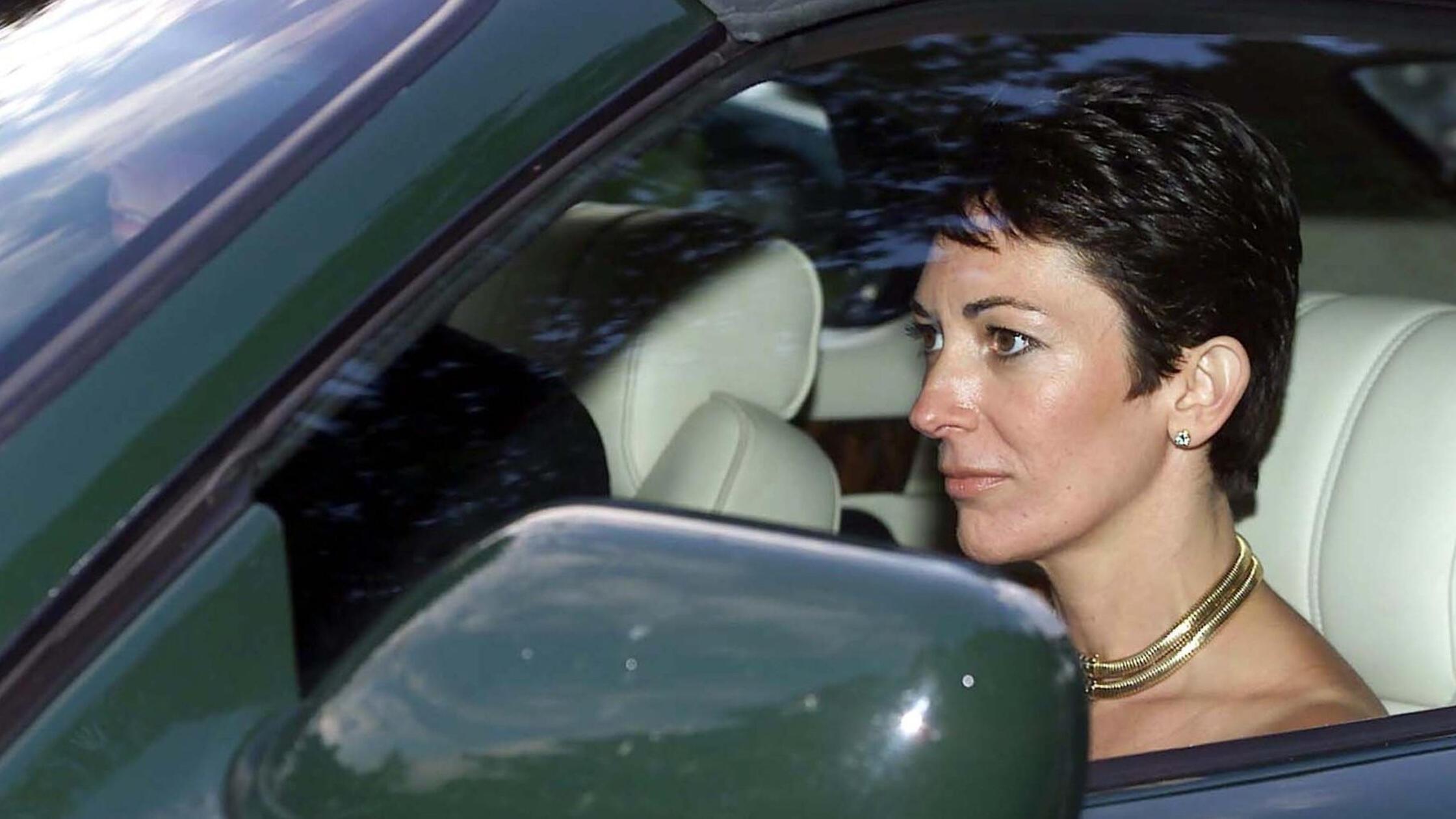 Epstein-Vertraute Ghislaine Maxwell schweigt vor Kongress