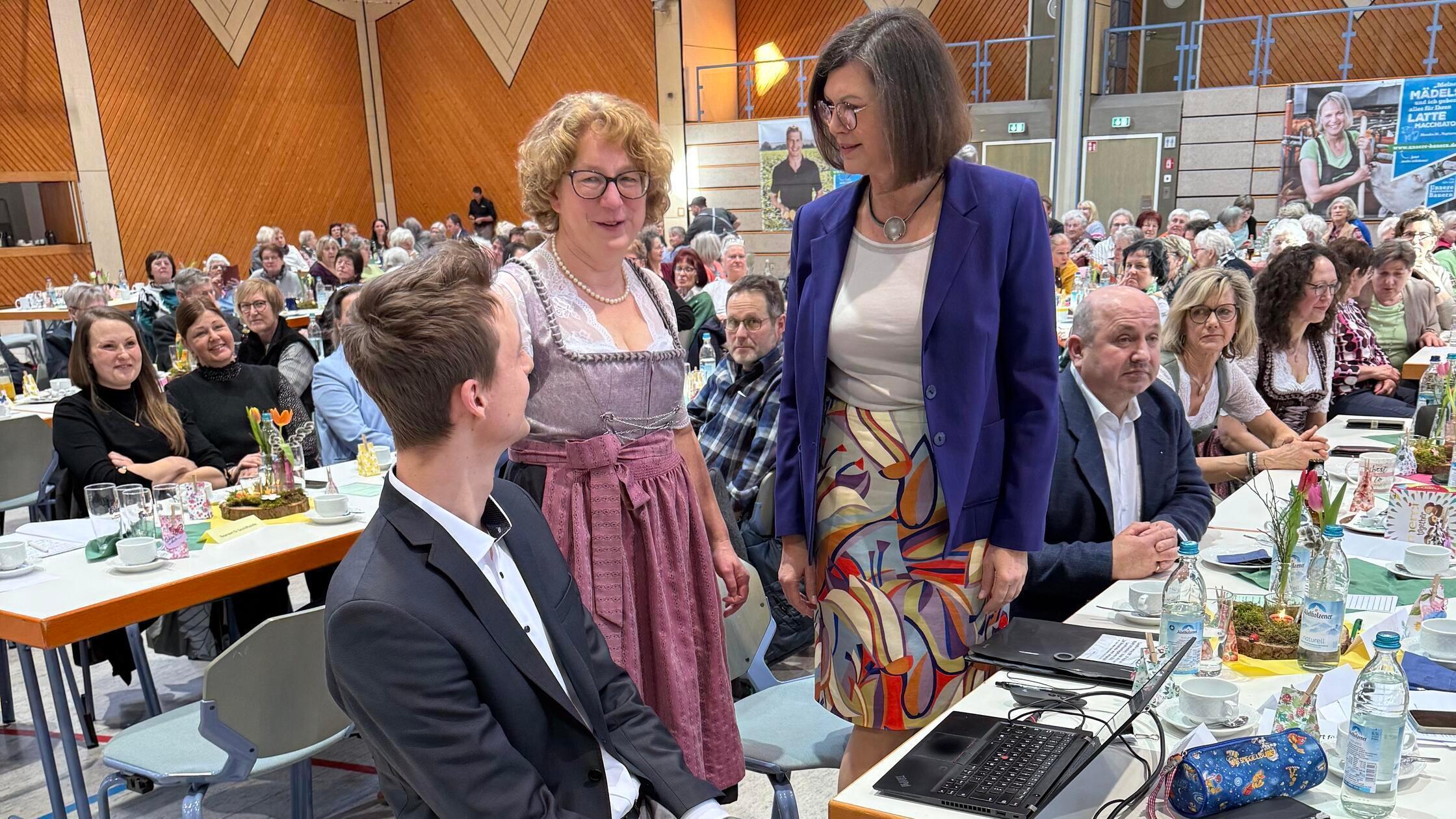 Nur 11 Prozent der Höfe führen Frauen: Aigner appelliert an Landfrauen ...