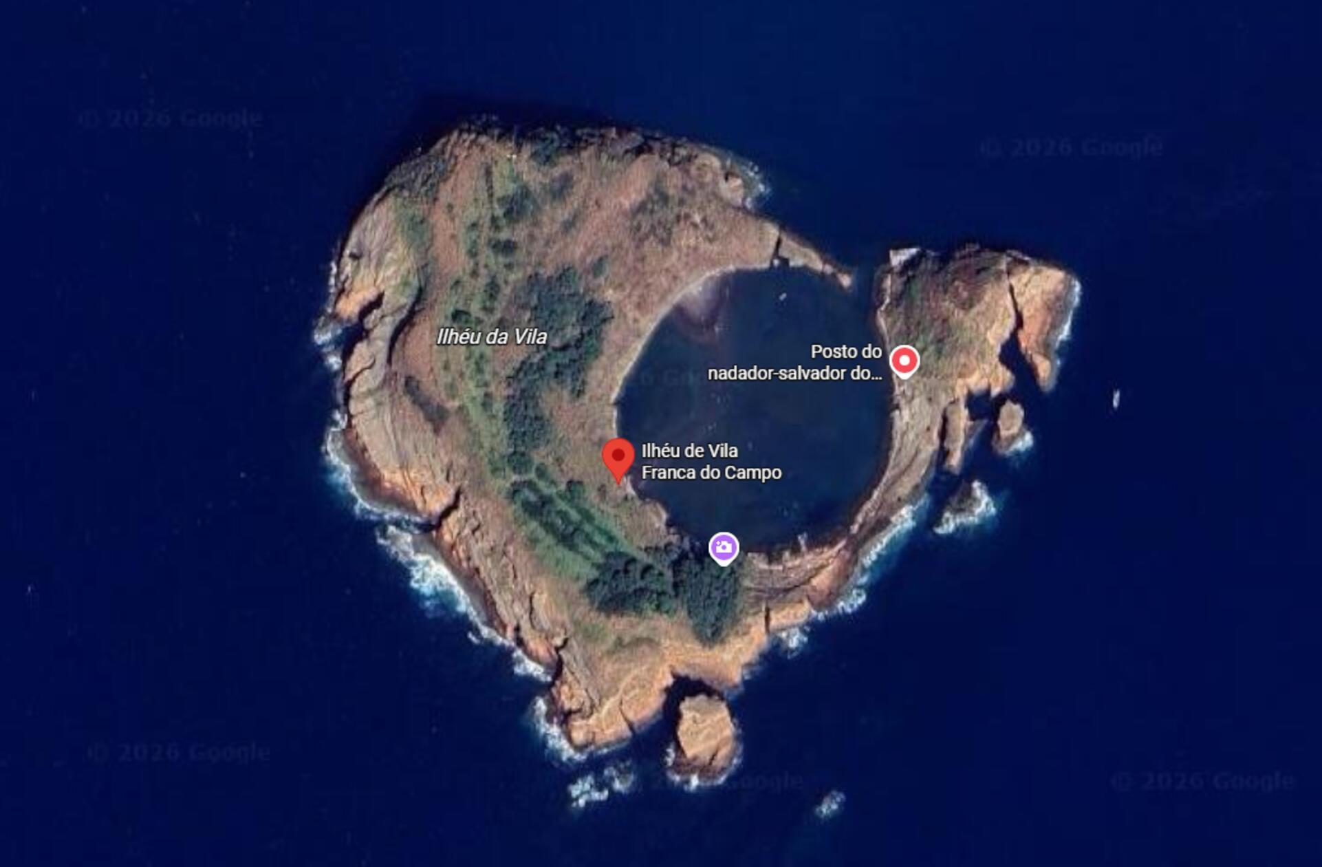 So spektakulär ist die Ilhéu de Vila Franca do Campo auf den Azoren