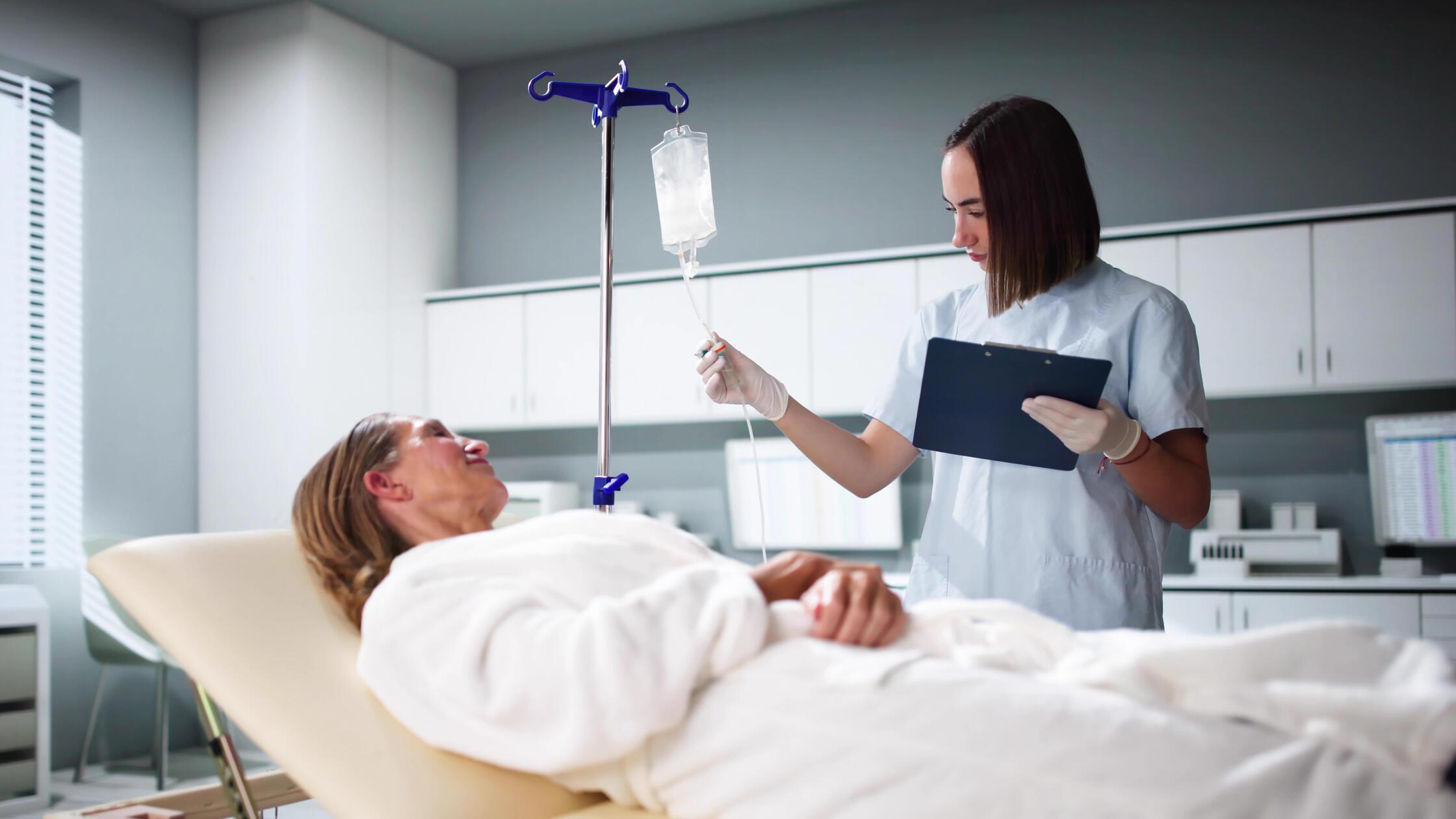 Drip-Spa-Infusionen: Bundesinstitut warnt vor Gesundheitsrisiken im ...