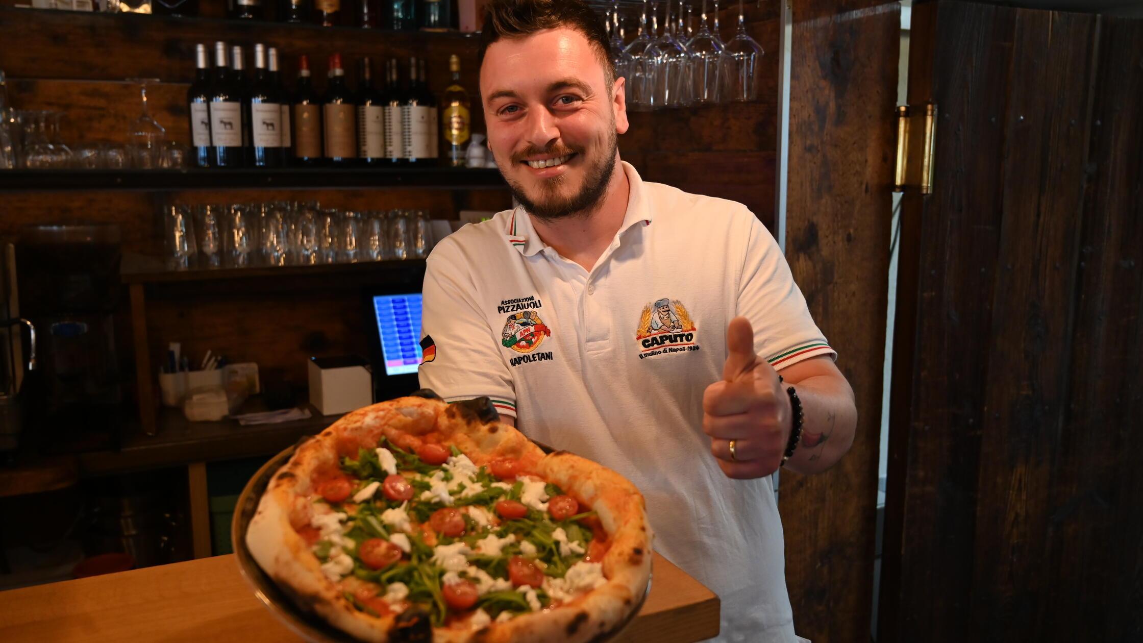 Gastronom aus Allersberg tritt bei Pizzabäcker-Weltmeisterschaft in ...