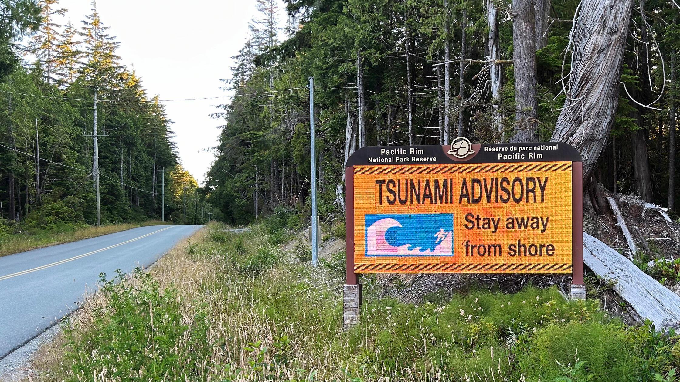 Tsunami-Gefahr im Urlaub: Was Reisende bei einer Warnung vor einer ...