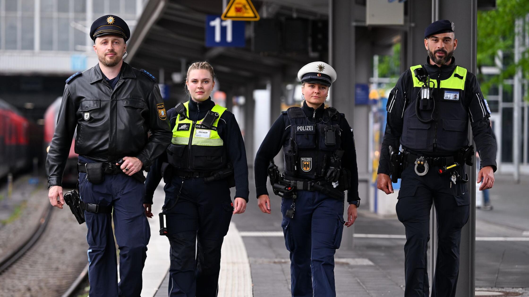 Das machen die „Quattro-Streifen“ am Münchner Hauptbahnhof