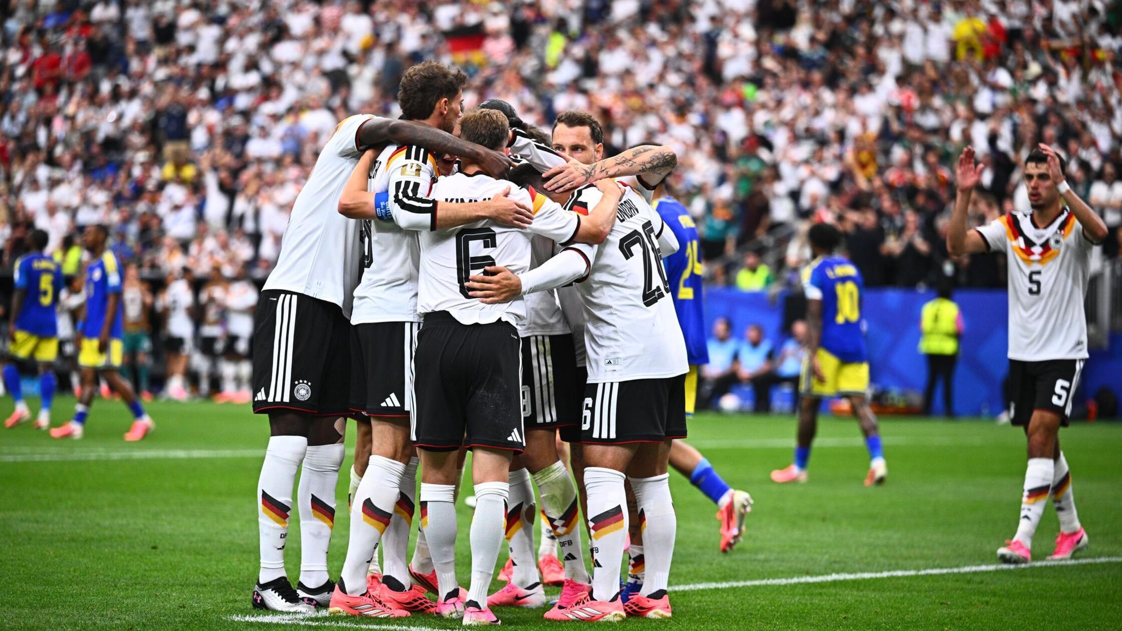 „Deutsche Lawine“: Pressestimmen zum deutschen WM-Start