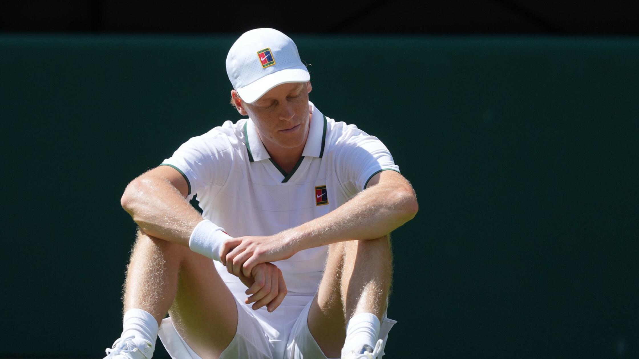 Sinner und Djokovic überstehen ernste Wimbledon-Prüfungen