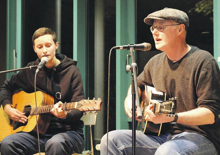 Dan Reeder: Musiker und Maler mit viel Selbstironie