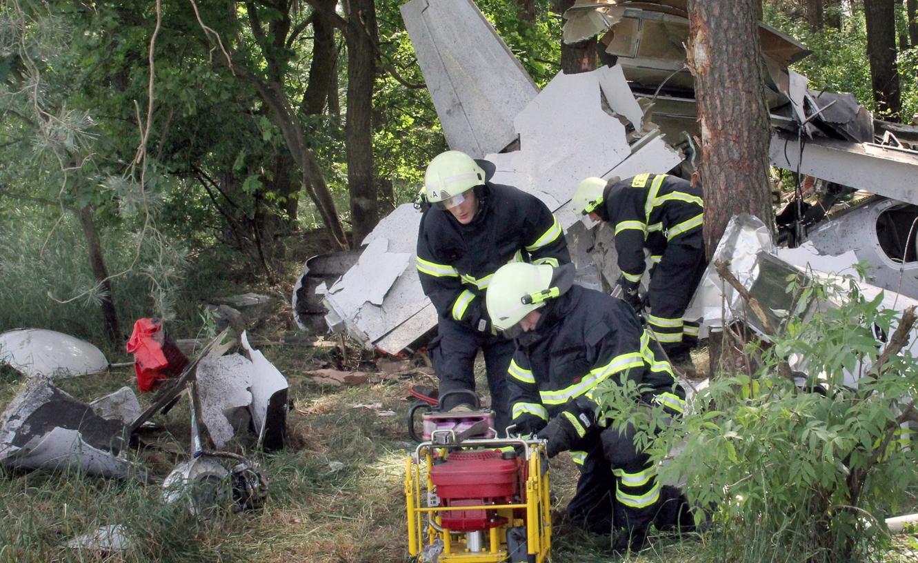 Zwei Schweizer sterben bei Flugzeugabsturz nahe Parchim Zwei Schweizer sterben bei Flugzeugabsturz nahe Parchim