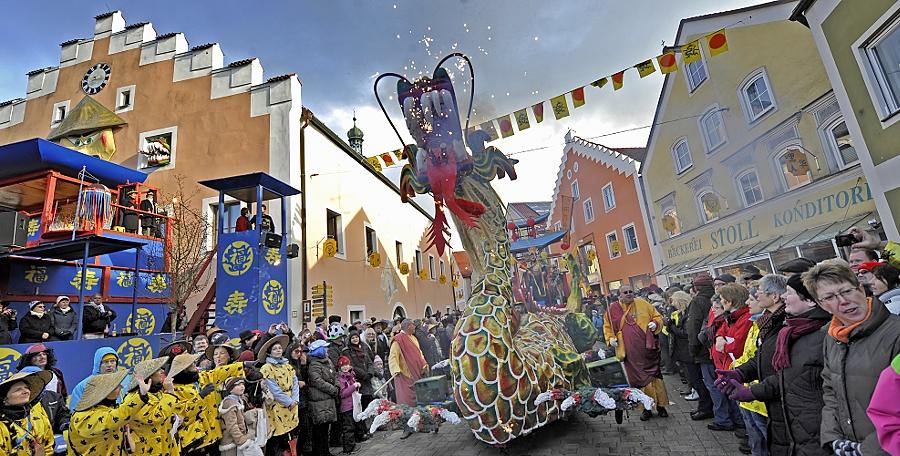 Gloßel Zilkus in Baylisch China