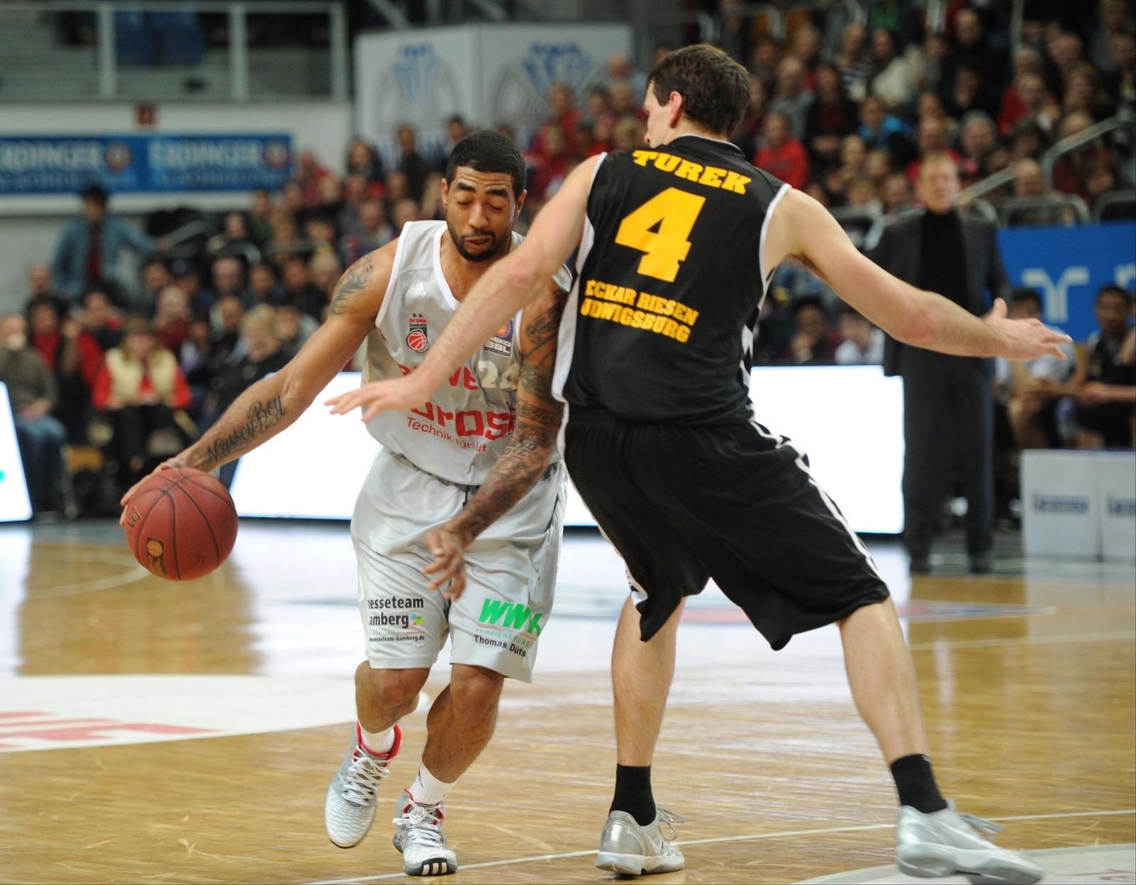 Brose Baskets dominieren Ludwigsburg klar