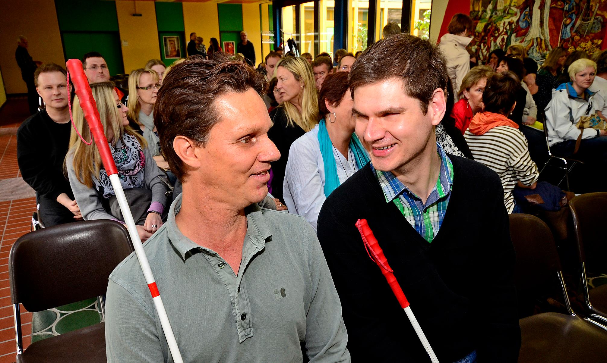 Echolokalisation für Blinde: Klicks für die Bilder im Kopf