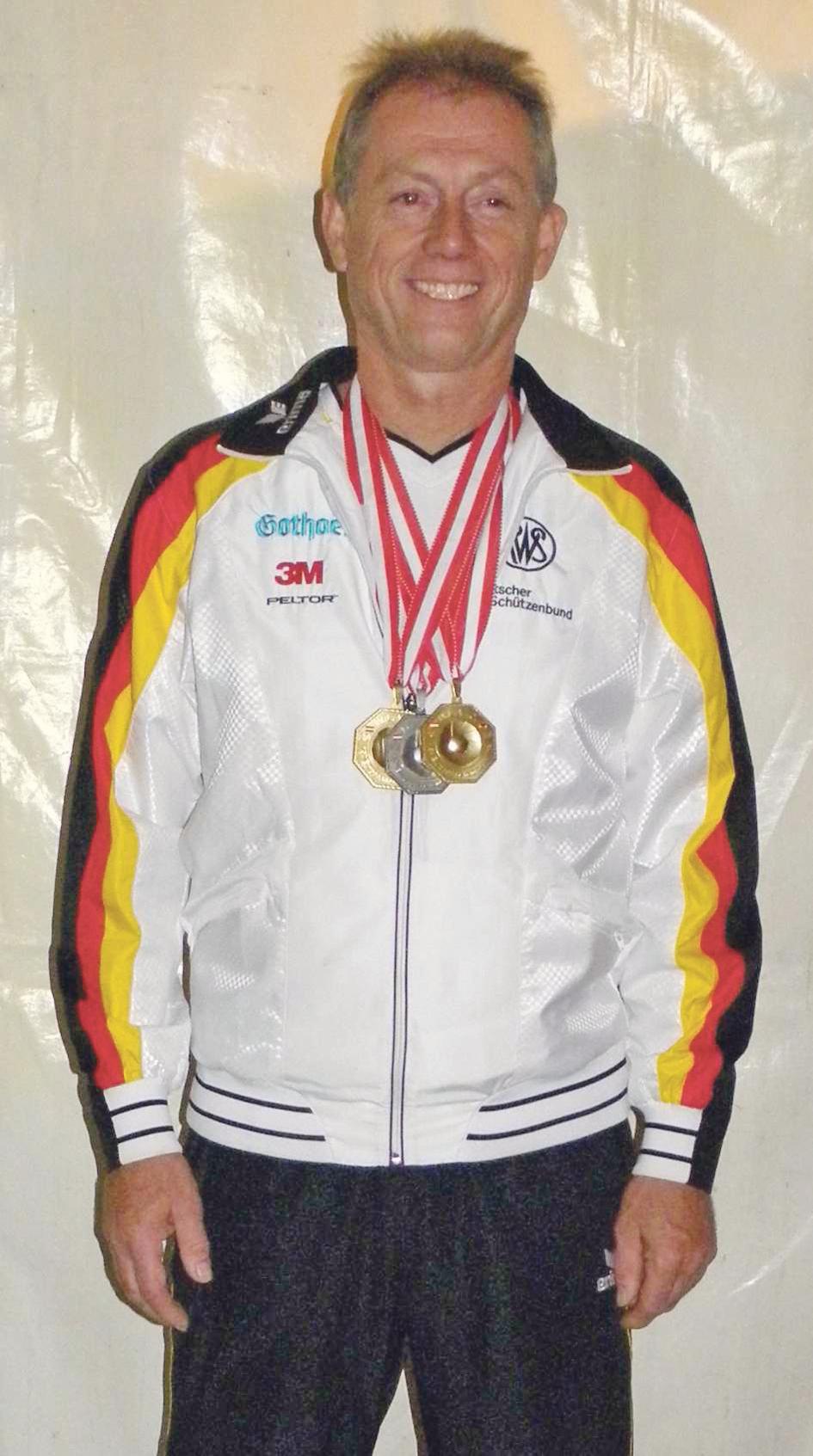 Drei Medaillen für Roland Juranek