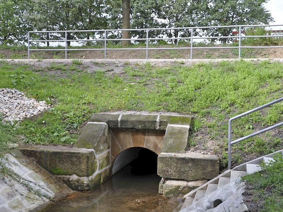 Steinbach-Durchlass aufgehübscht