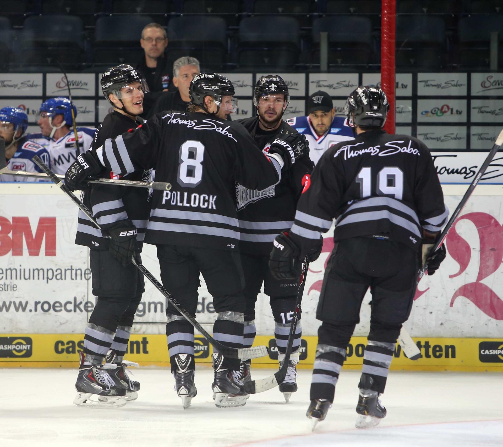 Ice Tigers rupfen die Adler aus Mannheim