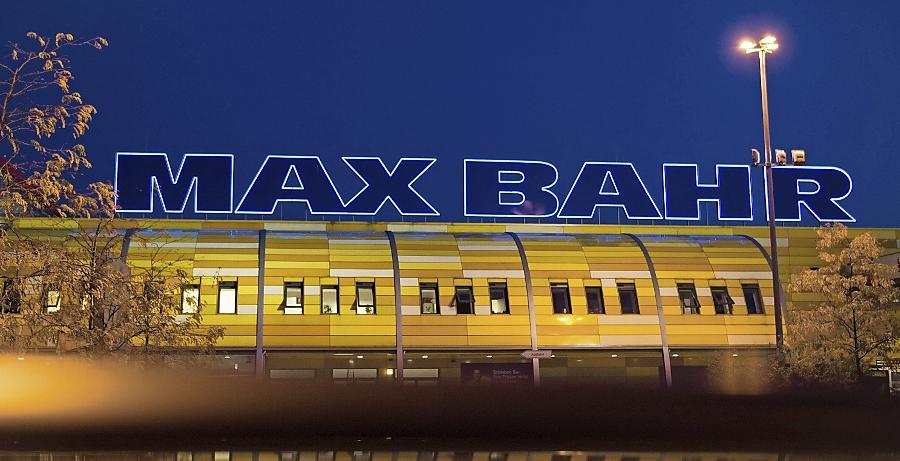 Globus könnte große Teile von Max Bahr retten