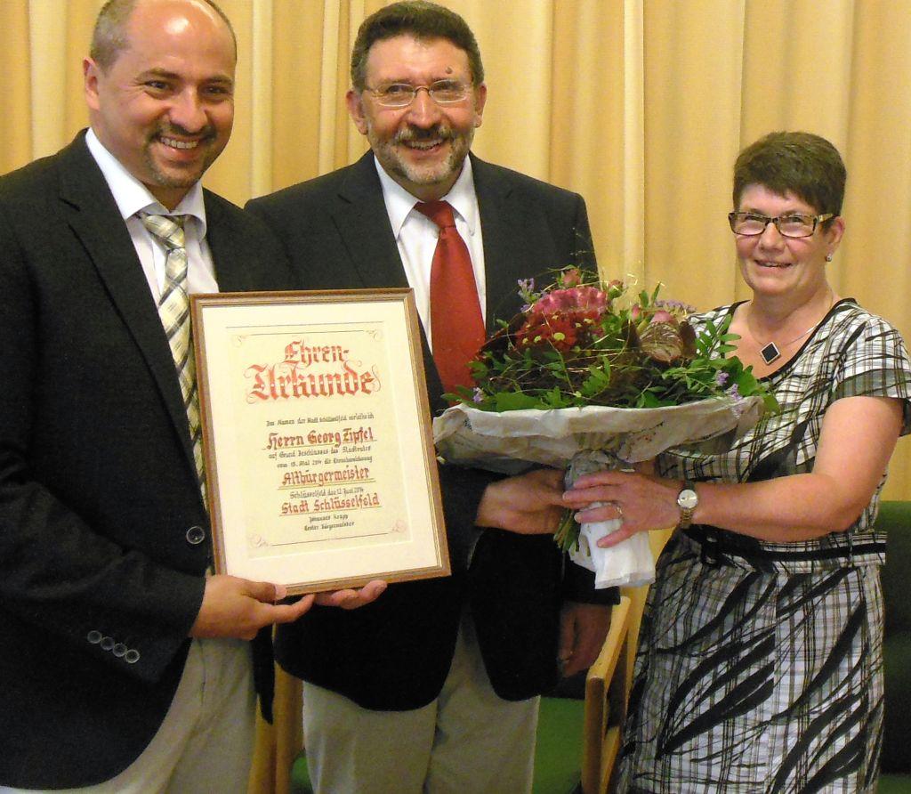 Georg Zipfel hat nun den Ehrentitel „Altbürgermeister“