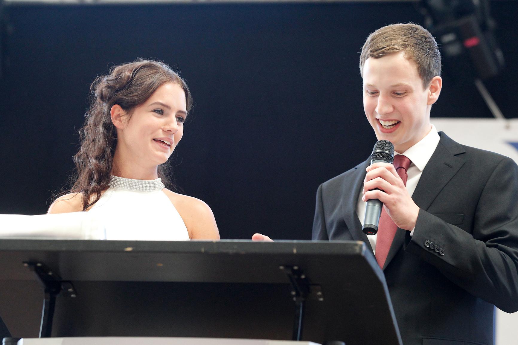 Abschied mit Auszeichnung: Abifeier in Herzogenaurach