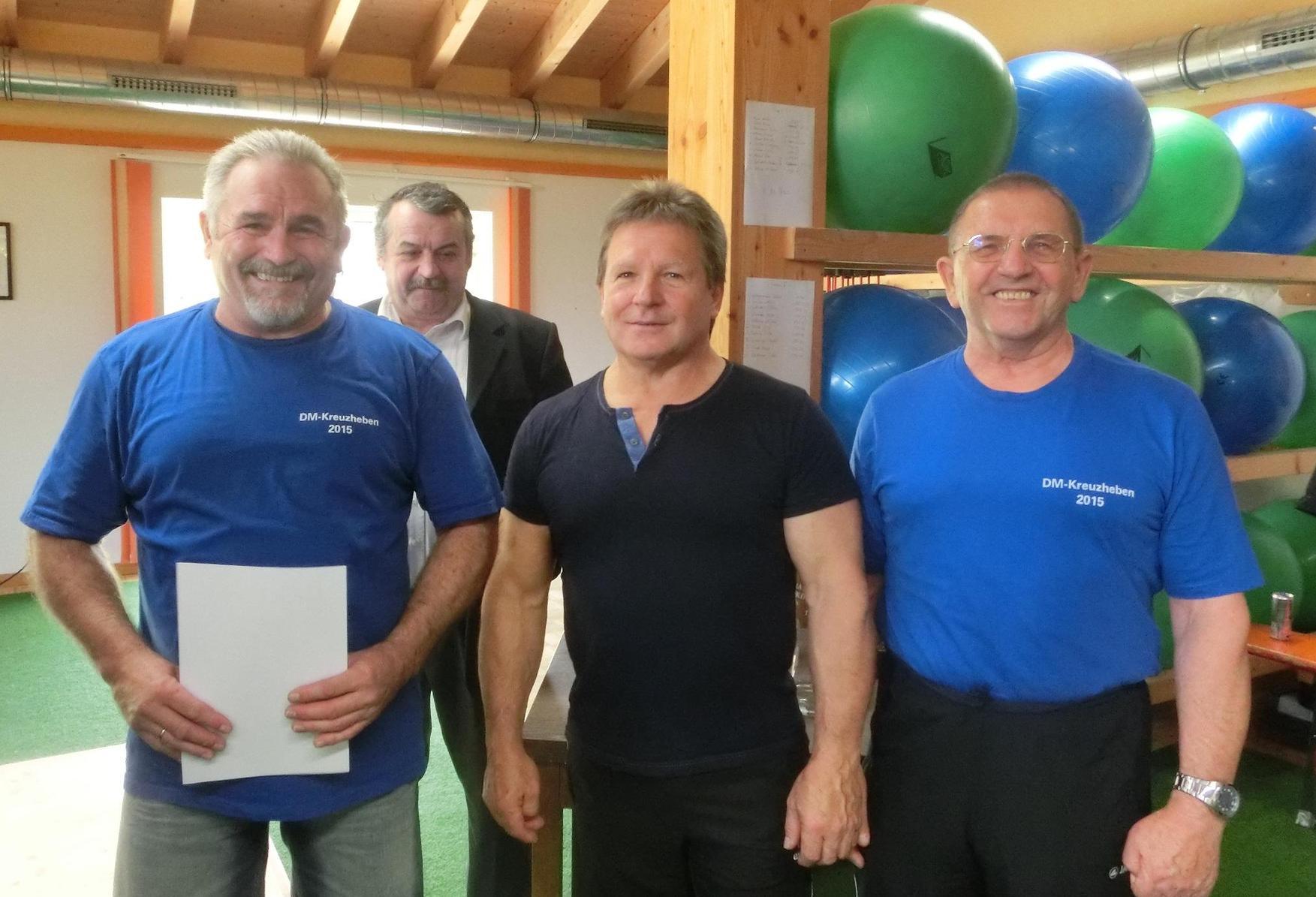 SCO-Senior Josef Seitz drückt 190 Kilo