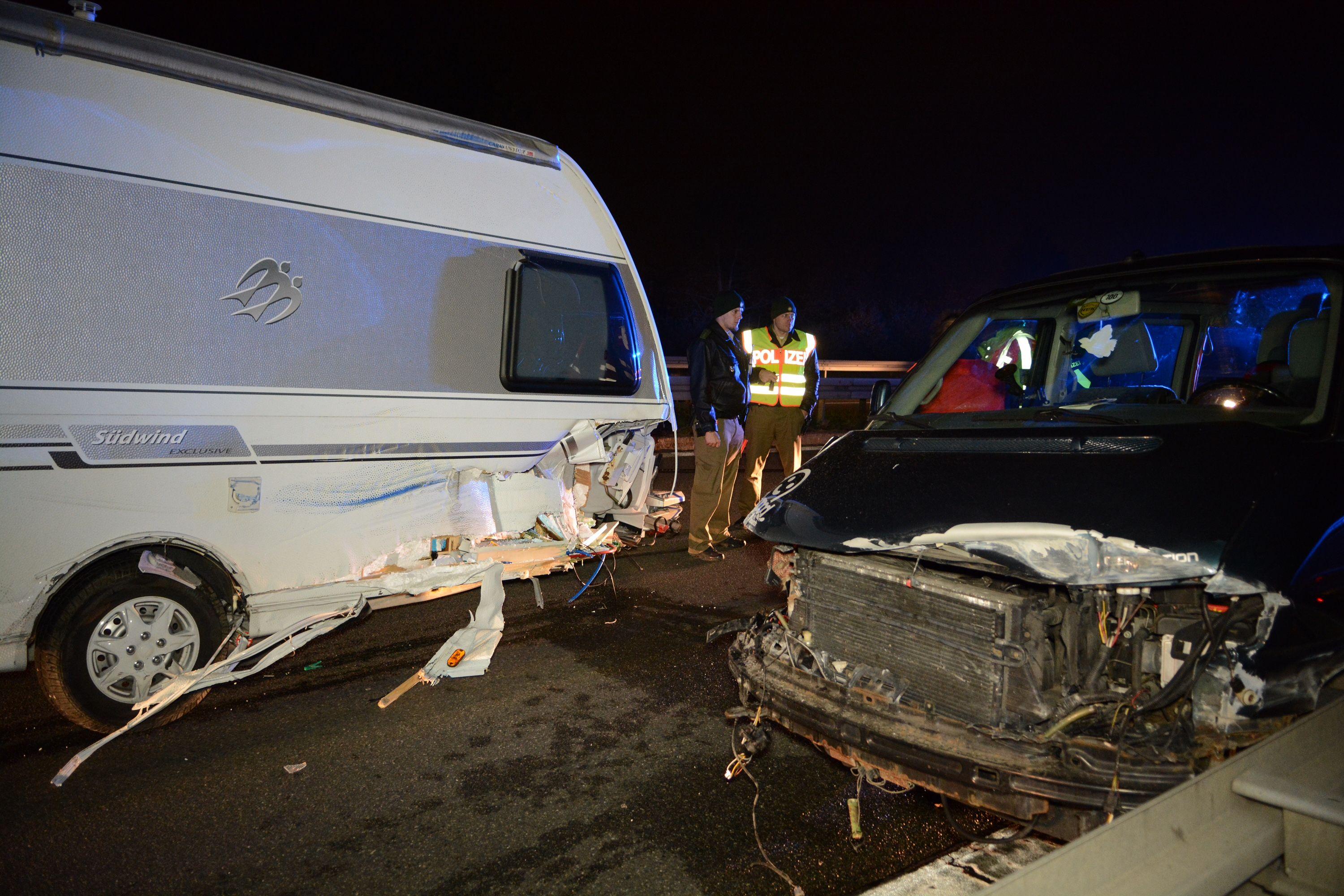 Wohnwagen blockierte nach Unfall Südwesttangente