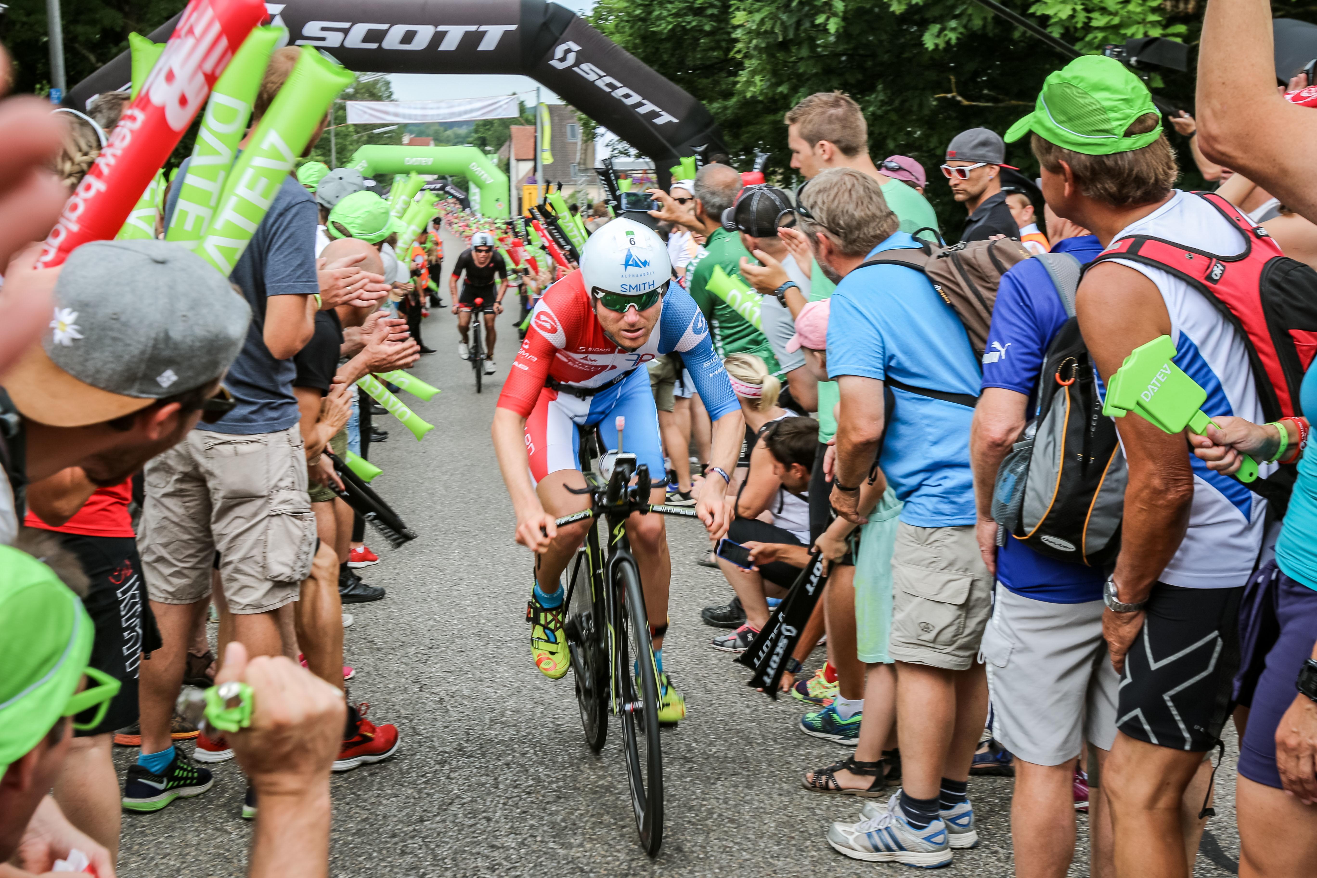 Challenge Roth: Auf dem Rad über den Solarer Berg