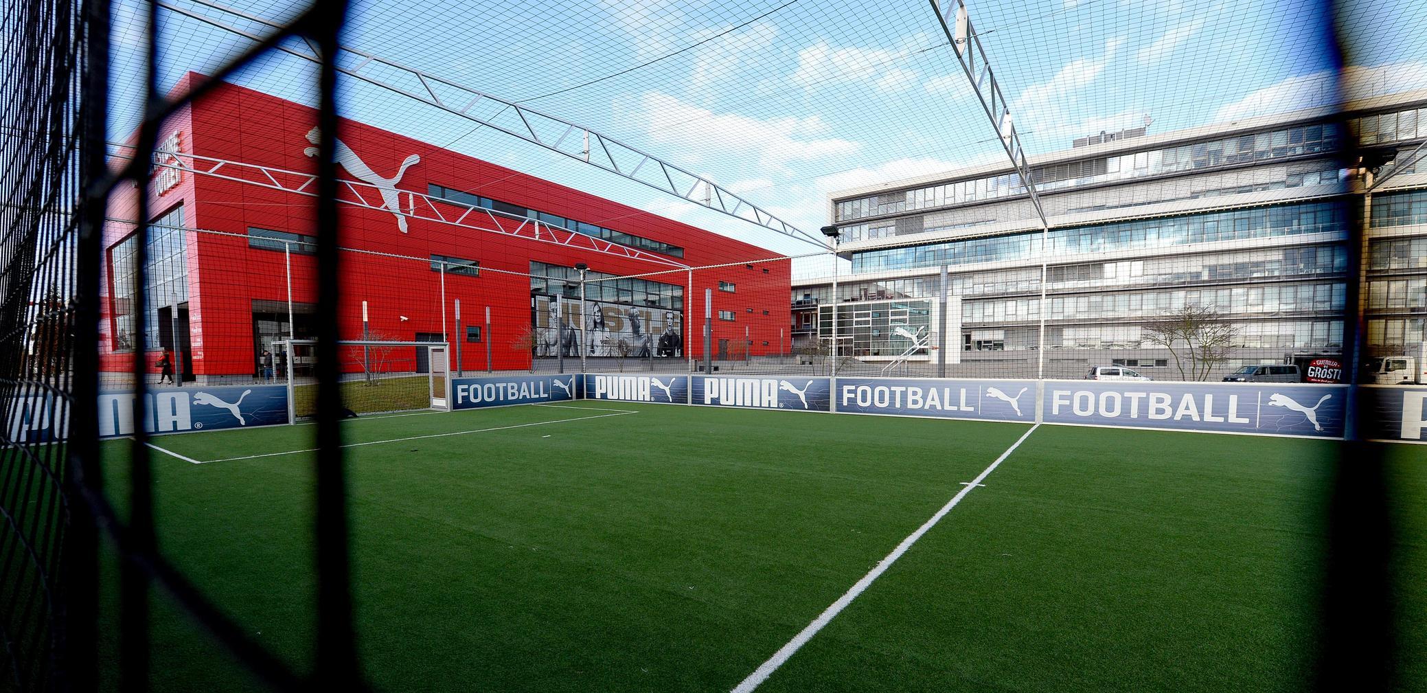 Puma plant Ausstellungsbau auf der Plaza | Nordbayern