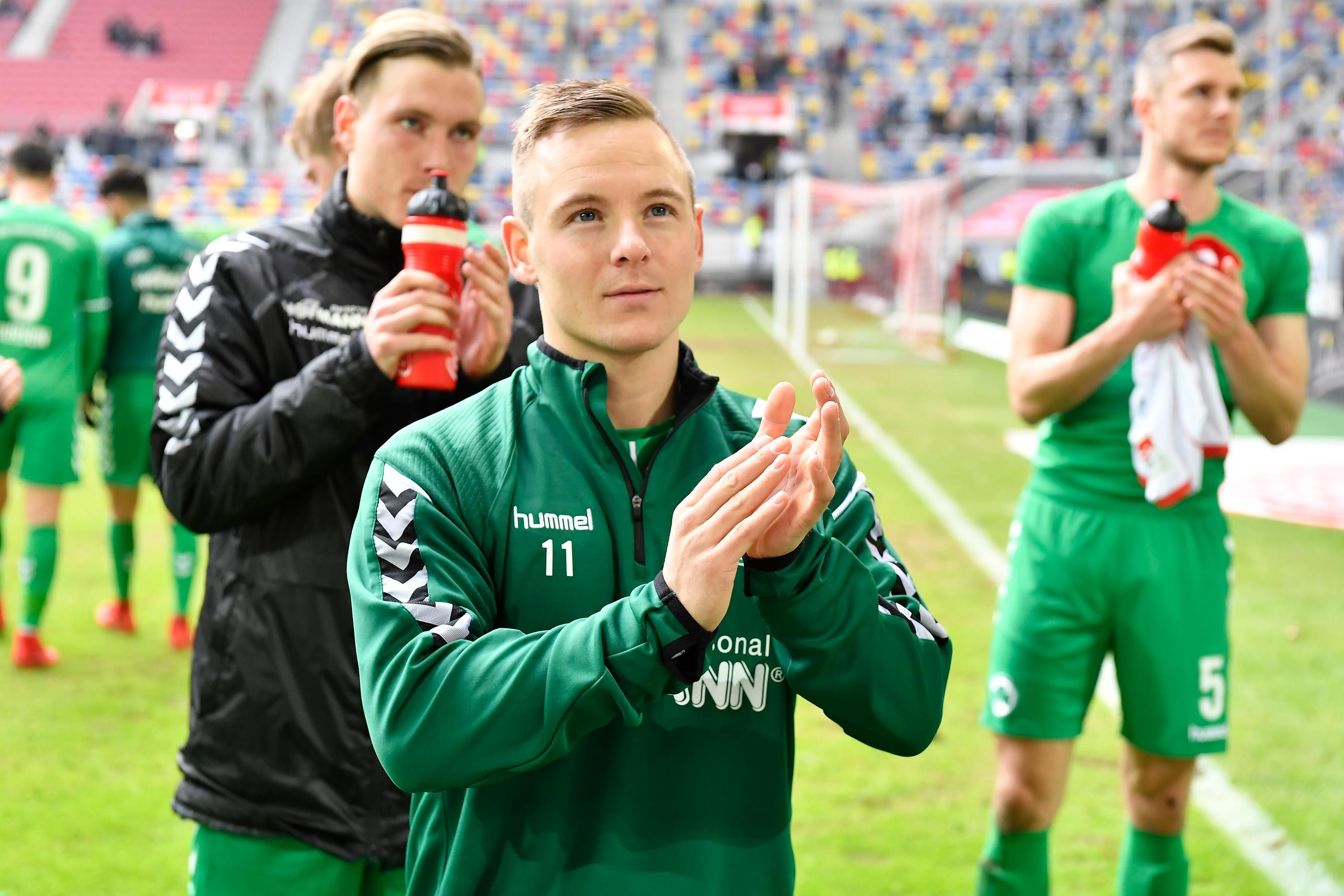 Fan gebissen: Droht Fürths Uffe Bech jetzt Stadionverbot?