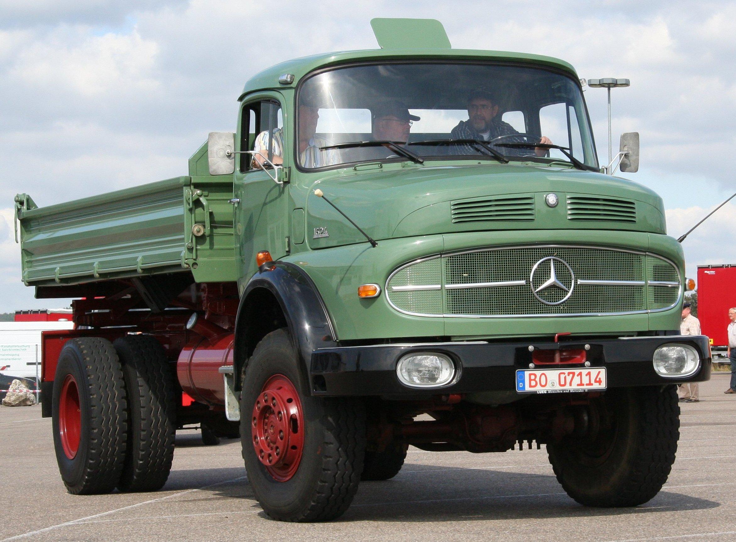 "Die großen Sieben": Laster-Legenden aus Deutschland