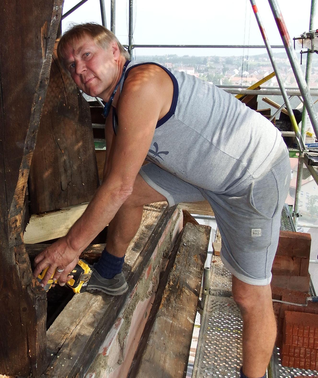 Schweißtreibendes Schuften in brütender Hitze