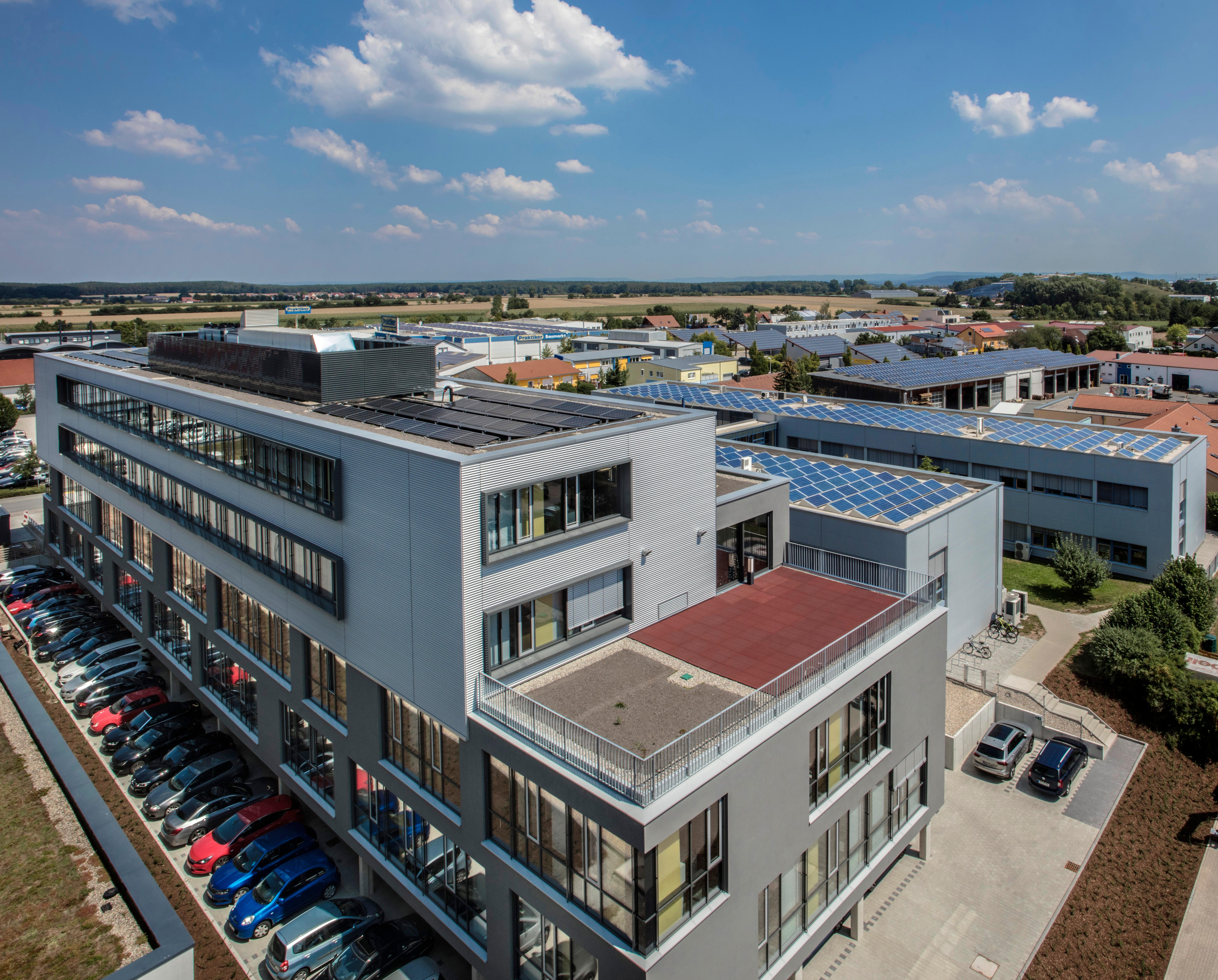 Große Einweihungsfeier: so sieht das neue Gebäude der ProLeit AG aus