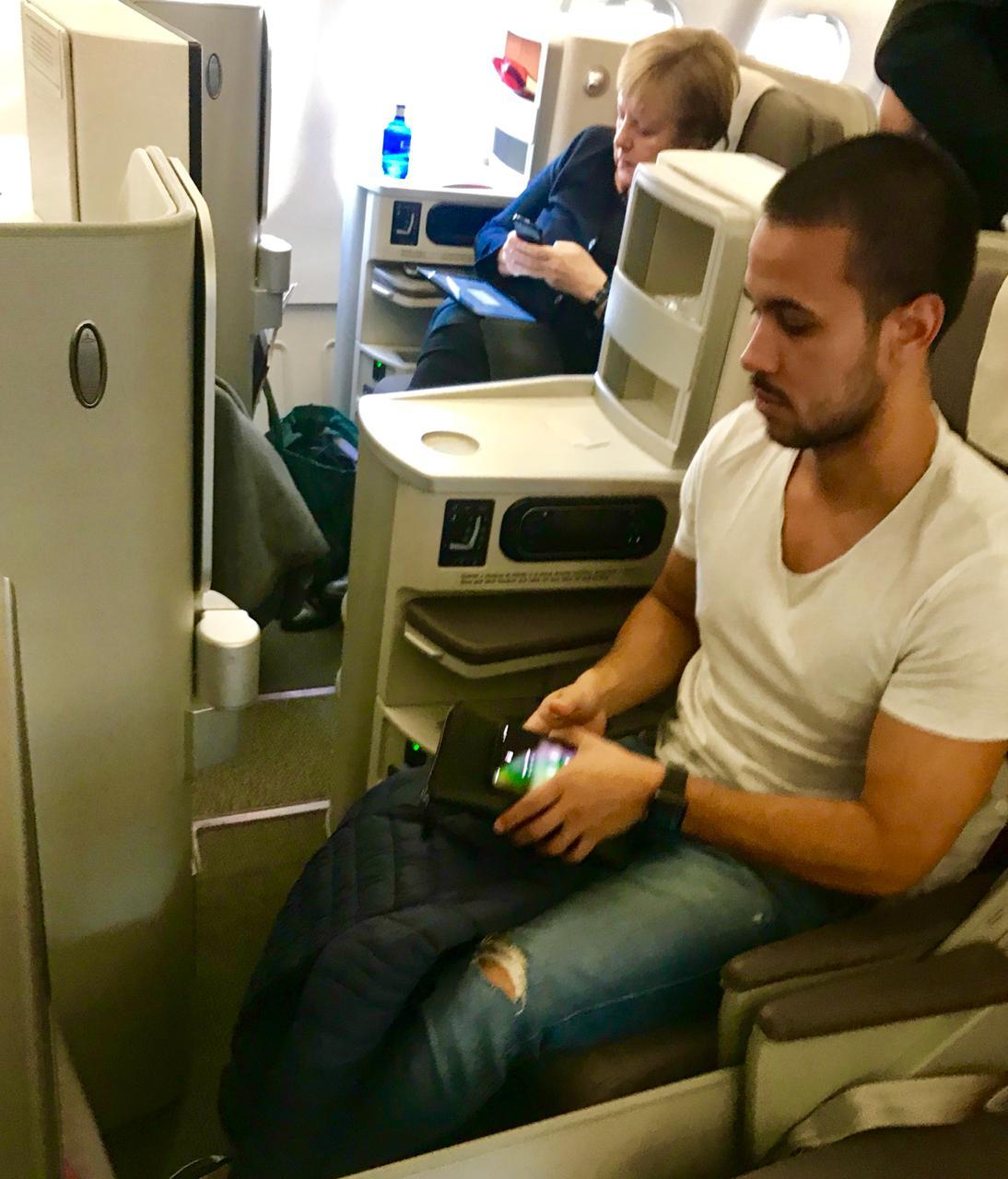 Passagier: Merkel auf Weg zum G20-Gipfel "sehr relaxt"