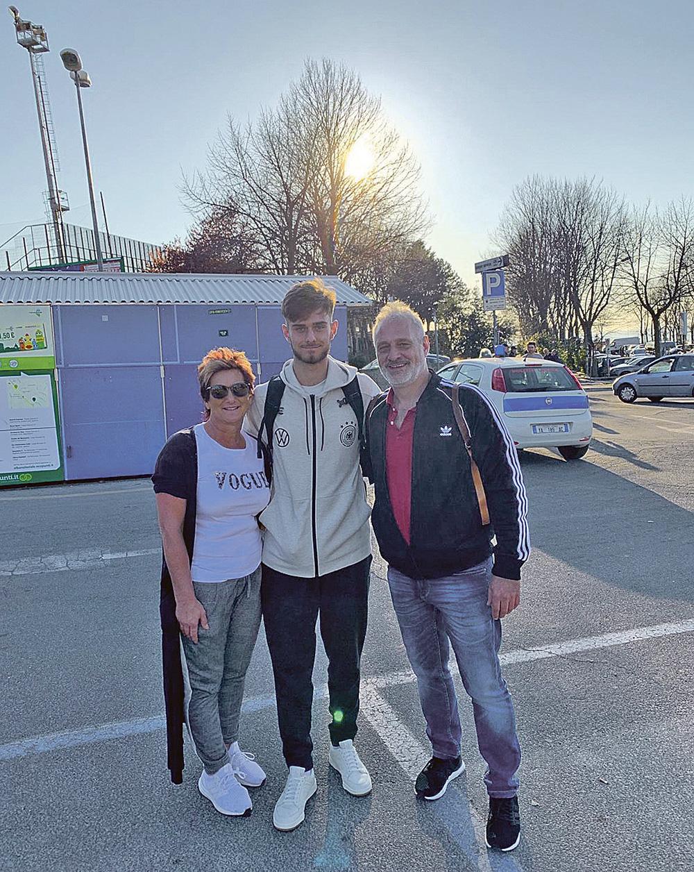 Luca Denk als Kapitän der DFB-Auswahl