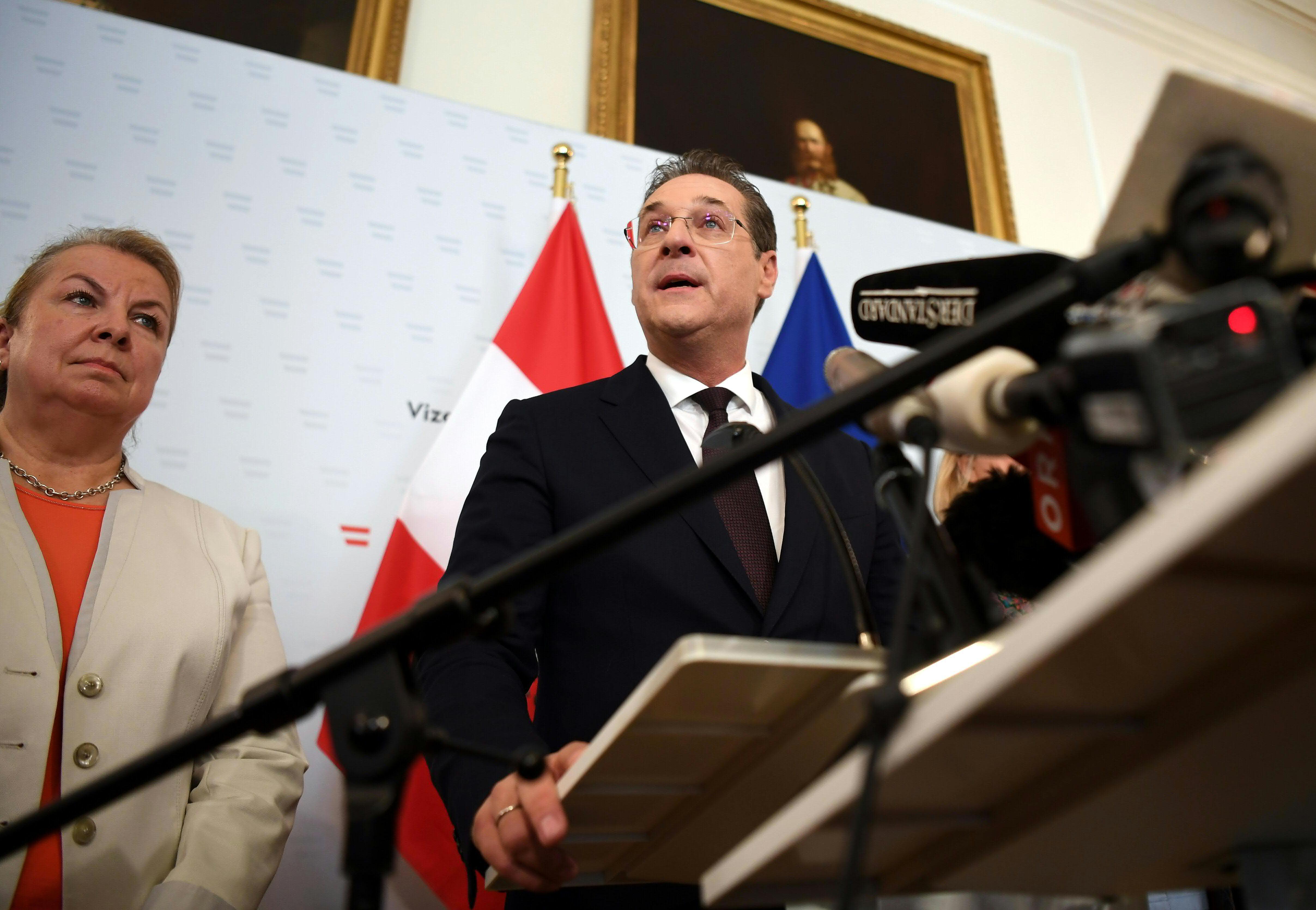 Nach Video-Affäre: Österreichs Vizekanzler Strache tritt zurück