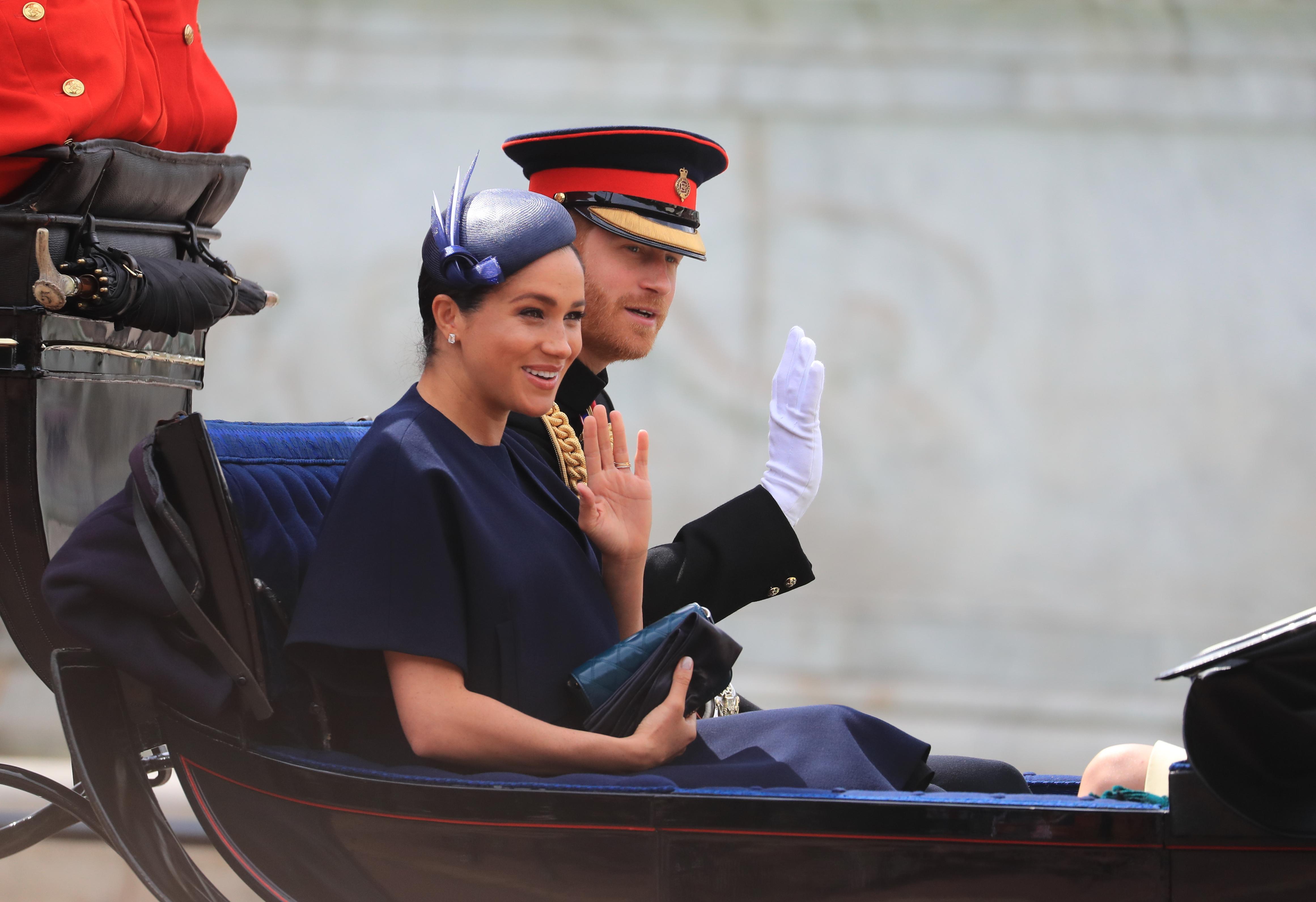 Prinz Harry und Meghan zeigen neues Archie-Foto