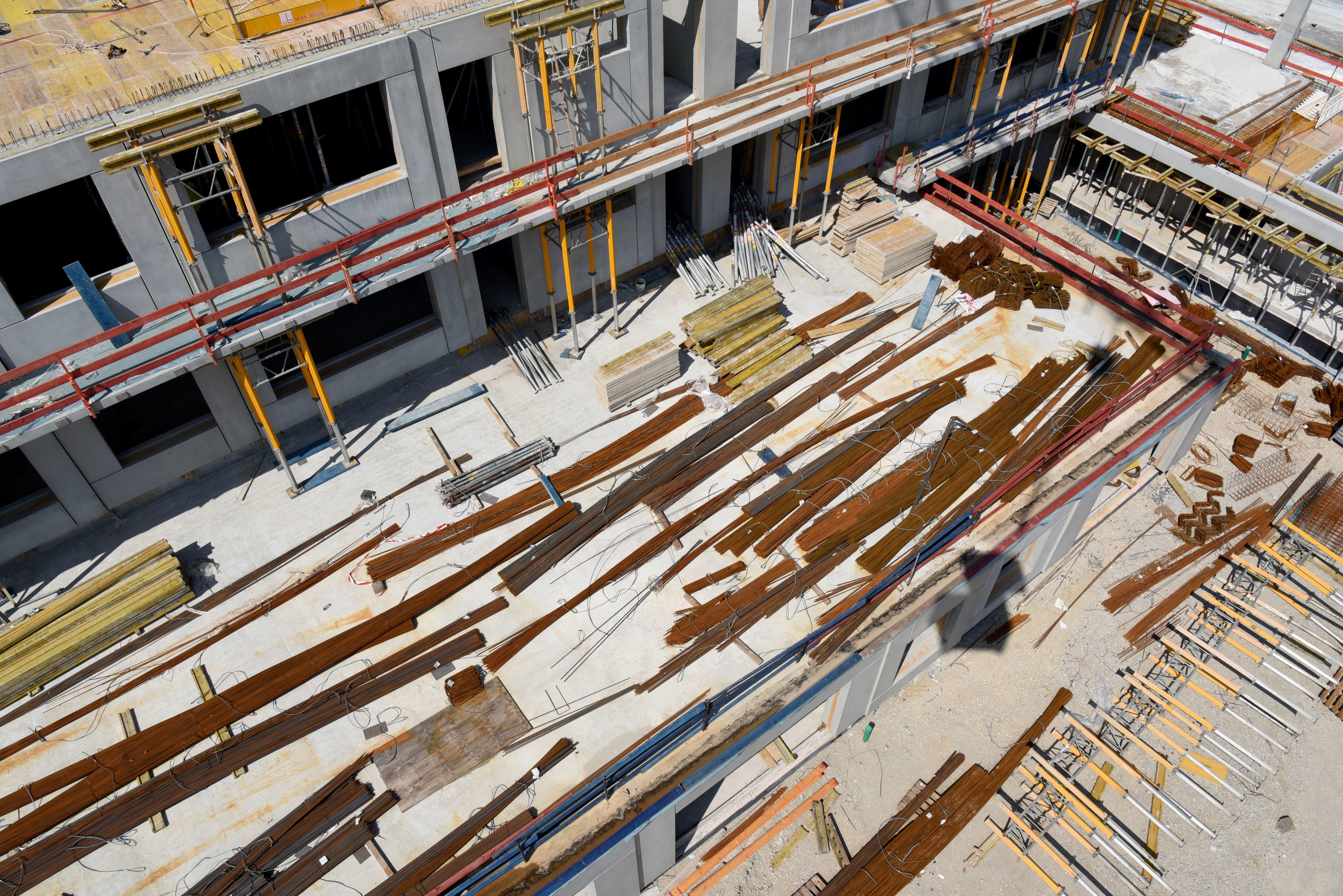 Rundgang auf der SFZ- und OG-Baustelle