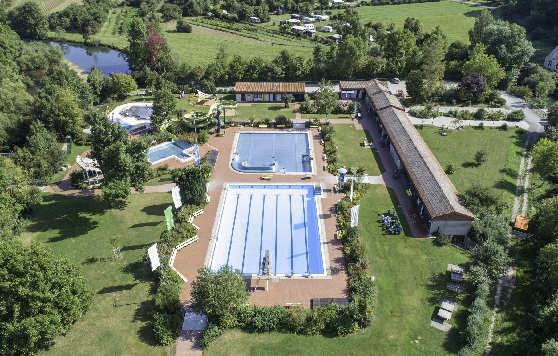 Ein Sprung ins warme Wasser: Ebermannstadt erhält für Freibad EbserMare ...