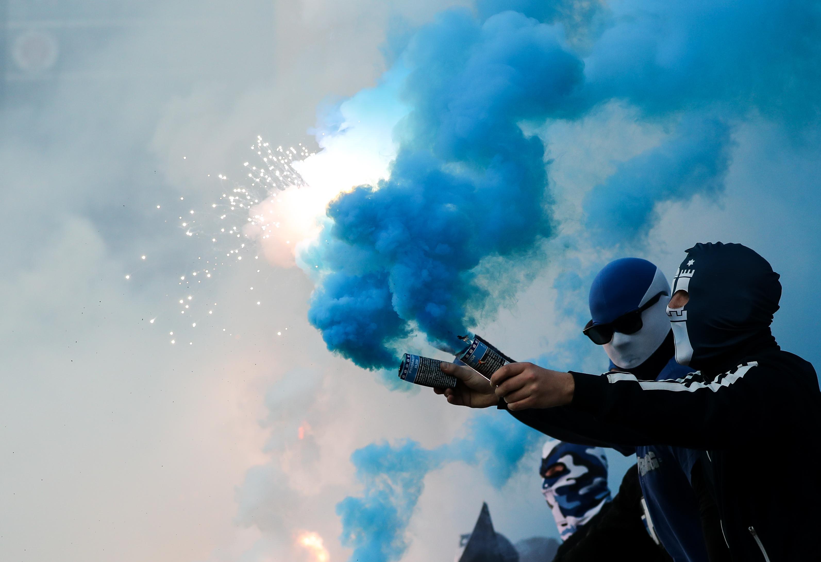 Pyro-Test in Hamburg: Die Polizei findet's brenzlig